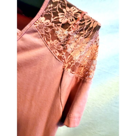 SHEIN | Tops | Shein Curve 2xl Peach Top | Poshmark